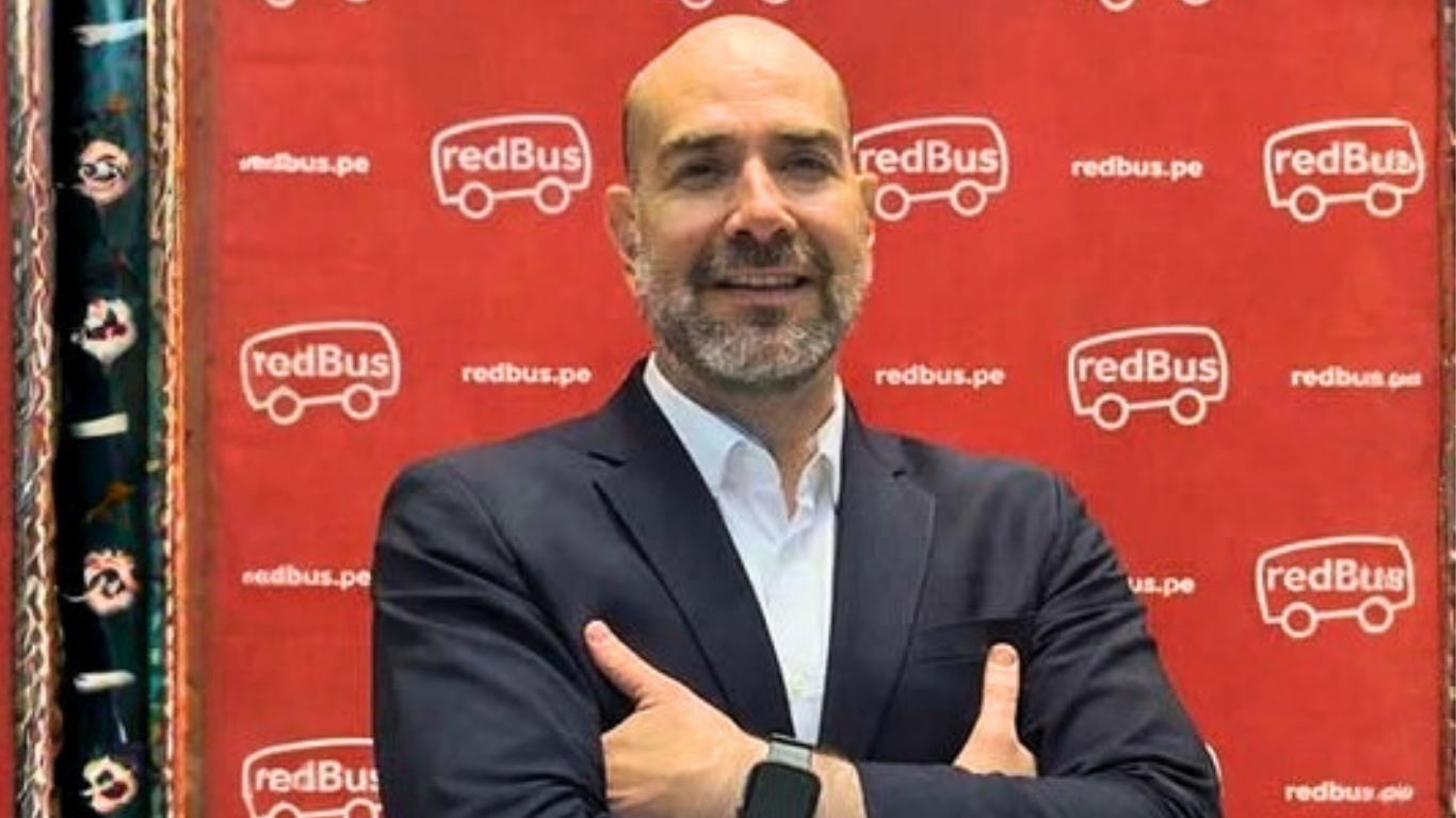 Erick Moore es nombrado Gerente Comercial de redBus en Perú ...